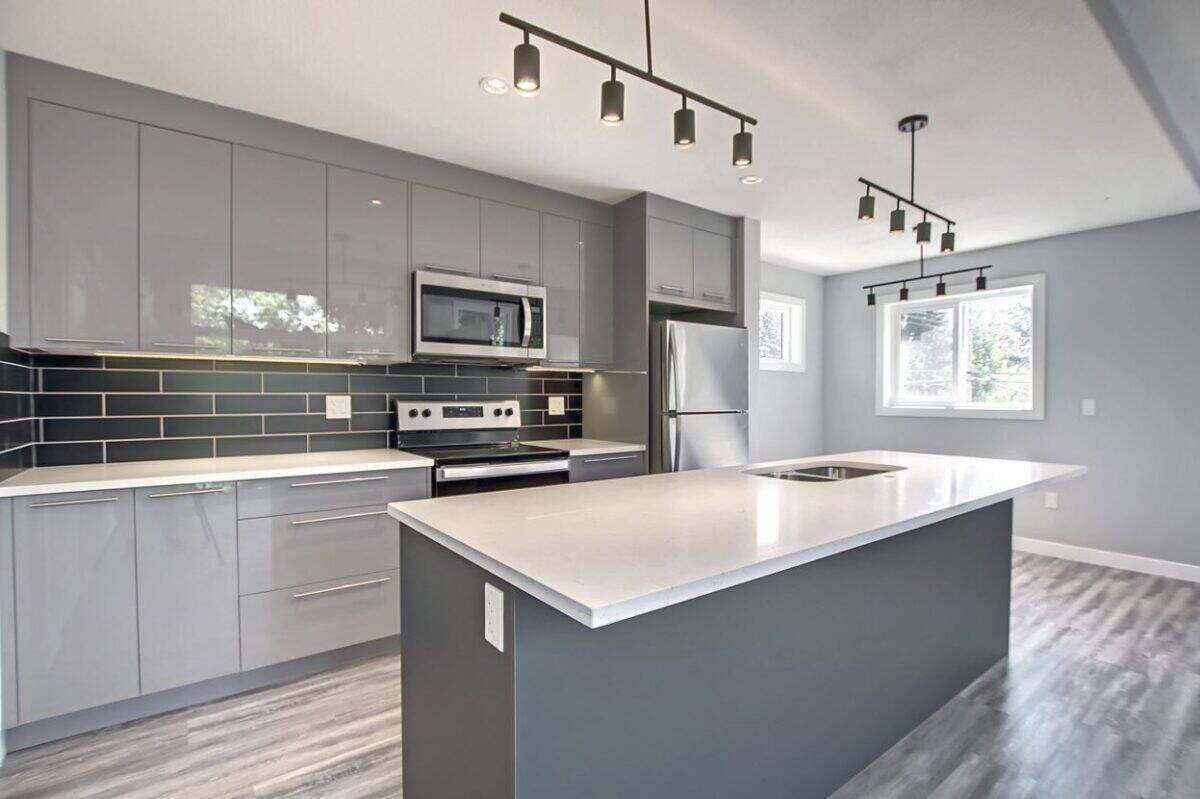 Montgomery Backyard Suite Project - Garage Suites Calgary